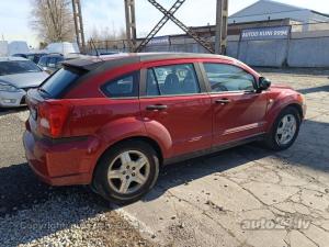 Sarkans Dodge Caliber 2006 Tallina, ar dzinēja tilpumu 1.80 L un nobraukumu 289 tūkst. km par 699 €, foto 3 vietnē AUTOMOTO.COM.LV