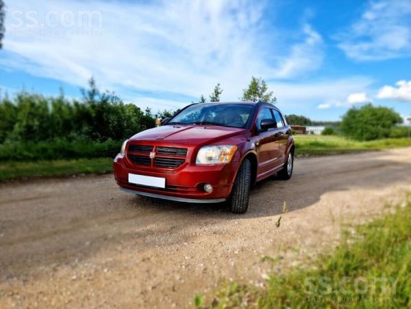 Red Dodge Caliber 2006 in Riga, with an engine capacity of 2.00 L and mileage of 278 thousand km for 1500 €, photo 3 on AUTOMOTO.COM.LV