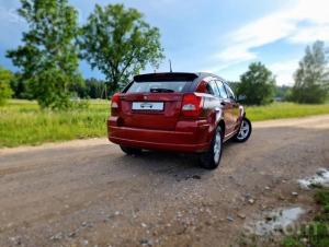 Sarkans Dodge Caliber 2006 Rīga, ar dzinēja tilpumu 2.00 L un nobraukumu 278 tūkst. km par 1500 €, foto 5 vietnē AUTOMOTO.COM.LV