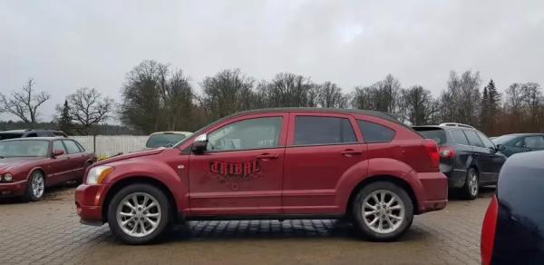 Red Dodge Caliber 2007 in Valmiera, with an engine capacity of 1.80 L and mileage of 277 thousand km for 2250 €, photo 6 on AUTOMOTO.COM.LV