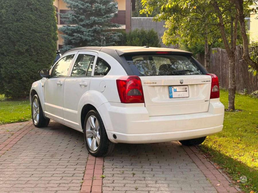 Balts Dodge Caliber 2010 Viļņa, ar dzinēja tilpumu 2.00 L un nobraukumu 167 tūkst. km par 1450 €, foto 7 vietnē AUTOMOTO.COM.LV