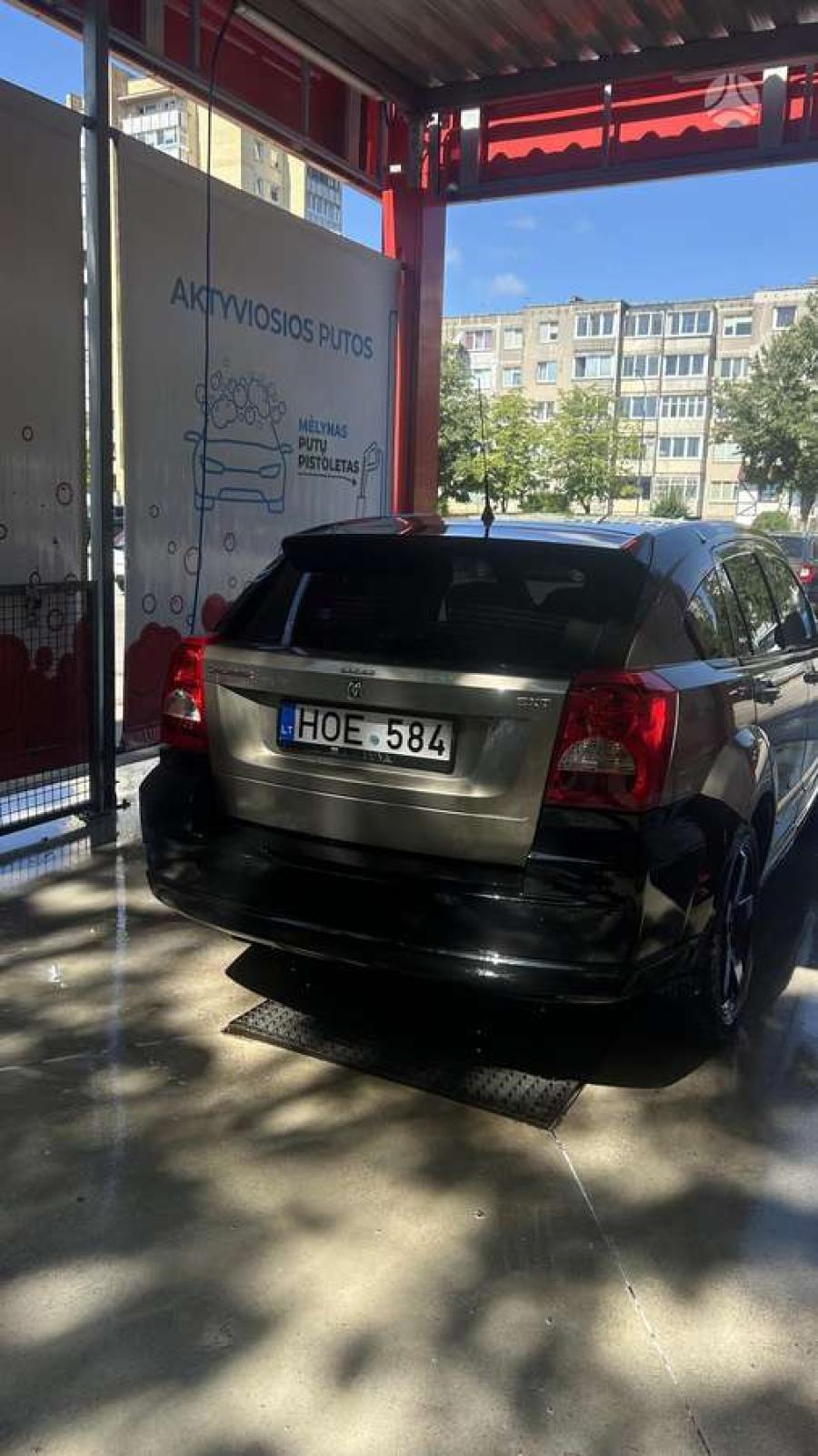 Yellow Dodge Caliber 2007 in Siauliai, with an engine capacity of 2.00 L and mileage of 253 thousand km for 1200 €, photo 3 on AUTOMOTO.COM.LV