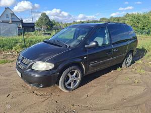 Black Dodge Caravan 2008 in Siauliai, with an engine capacity of 3.30 L and mileage of 227 thousand km for 1500 €, photo 3 on AUTOMOTO.COM.LV