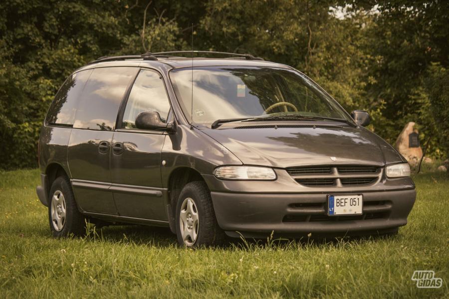 Додж Караван 1997 в Вильнюс, объемом двигателя 3.00 л и пробегом 170 тыс. км за 800 €, фото 3 на AUTOMOTO.COM.LV