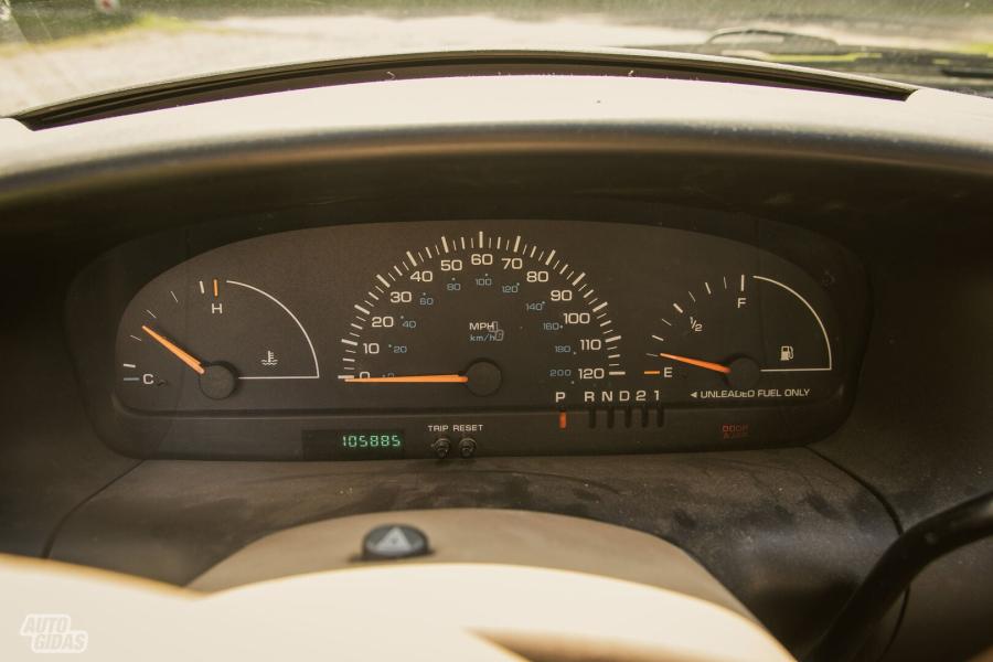 Додж Караван 1997 в Вильнюс, объемом двигателя 3.00 л и пробегом 170 тыс. км за 800 €, фото 15 на AUTOMOTO.COM.LV