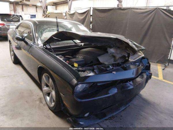 Melns Dodge Challenger 2013 Klaipėda, ar dzinēja tilpumu 5.70 L un nobraukumu 148 tūkst. km par 2000 €, foto 5 vietnē AUTOMOTO.COM.LV