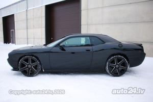 Melns Dodge Challenger 2014 Tallina, ar dzinēja tilpumu 3.60 L un nobraukumu 263 tūkst. km par 14500 €, foto 5 vietnē AUTOMOTO.COM.LV