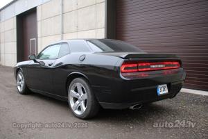 Melns Dodge Challenger 2014 Tallina, ar dzinēja tilpumu 3.60 L un nobraukumu 263 tūkst. km par 14000 €, foto 3 vietnē AUTOMOTO.COM.LV