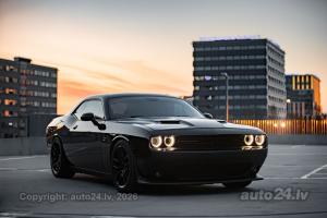 Melns Dodge Challenger 2016 Tallina, ar dzinēja tilpumu 5.70 L un nobraukumu 125 tūkst. km par 29900 €, foto 4 vietnē AUTOMOTO.COM.LV