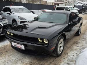 Black Dodge Challenger 2017 in Vilnius, with an engine capacity of 3.60 L and mileage of 193 thousand km for 13600 €, photo 2 on AUTOMOTO.COM.LV