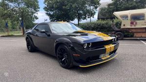 Black Dodge Challenger 2018 in Kaunas, with an engine capacity of 3.60 L and mileage of 169 thousand km for 18650 €, photo 3 on AUTOMOTO.COM.LV