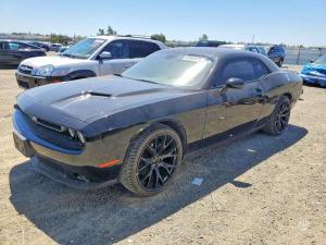 Black Dodge Challenger 2018 in Klaipeda, with an engine capacity of 3.60 L and mileage of 193 thousand km for 9850 €, photo  on AUTOMOTO.COM.LV