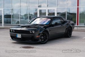 Melns Dodge Challenger 2019 Tallina, ar dzinēja tilpumu 6.40 L un nobraukumu 25 tūkst. km par 49900 €, foto  vietnē AUTOMOTO.COM.LV