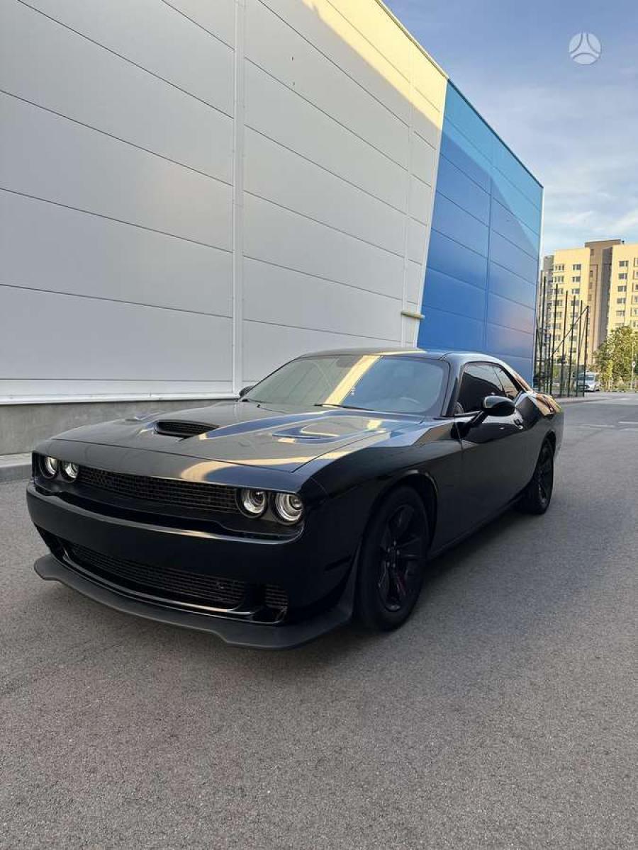 Melns Dodge Challenger 2019 Klaipėda, ar dzinēja tilpumu 5.65 L un nobraukumu 117 tūkst. km par 21000 €, foto 5 vietnē AUTOMOTO.COM.LV