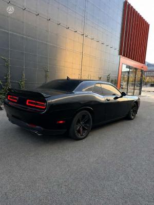 Melns Dodge Challenger 2019 Klaipėda, ar dzinēja tilpumu 5.65 L un nobraukumu 117 tūkst. km par 21000 €, foto 10 vietnē AUTOMOTO.COM.LV