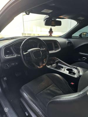 Melns Dodge Challenger 2019 Klaipėda, ar dzinēja tilpumu 5.65 L un nobraukumu 117 tūkst. km par 21000 €, foto 16 vietnē AUTOMOTO.COM.LV