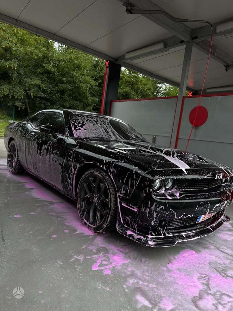 Melns Dodge Challenger 2019 Klaipėda, ar dzinēja tilpumu 5.65 L un nobraukumu 117 tūkst. km par 21000 €, foto 21 vietnē AUTOMOTO.COM.LV