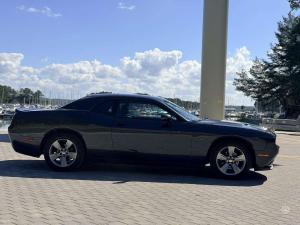 Melns Dodge Challenger 2019 Kauņa, ar dzinēja tilpumu 3.60 L un nobraukumu 140 tūkst. km par 12200 €, foto 8 vietnē AUTOMOTO.COM.LV