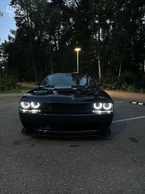 Melns Dodge Challenger 2019 Klaipėda, ar dzinēja tilpumu 5.70 L un nobraukumu 118 tūkst. km par 21500 €, foto 3 vietnē AUTOMOTO.COM.LV