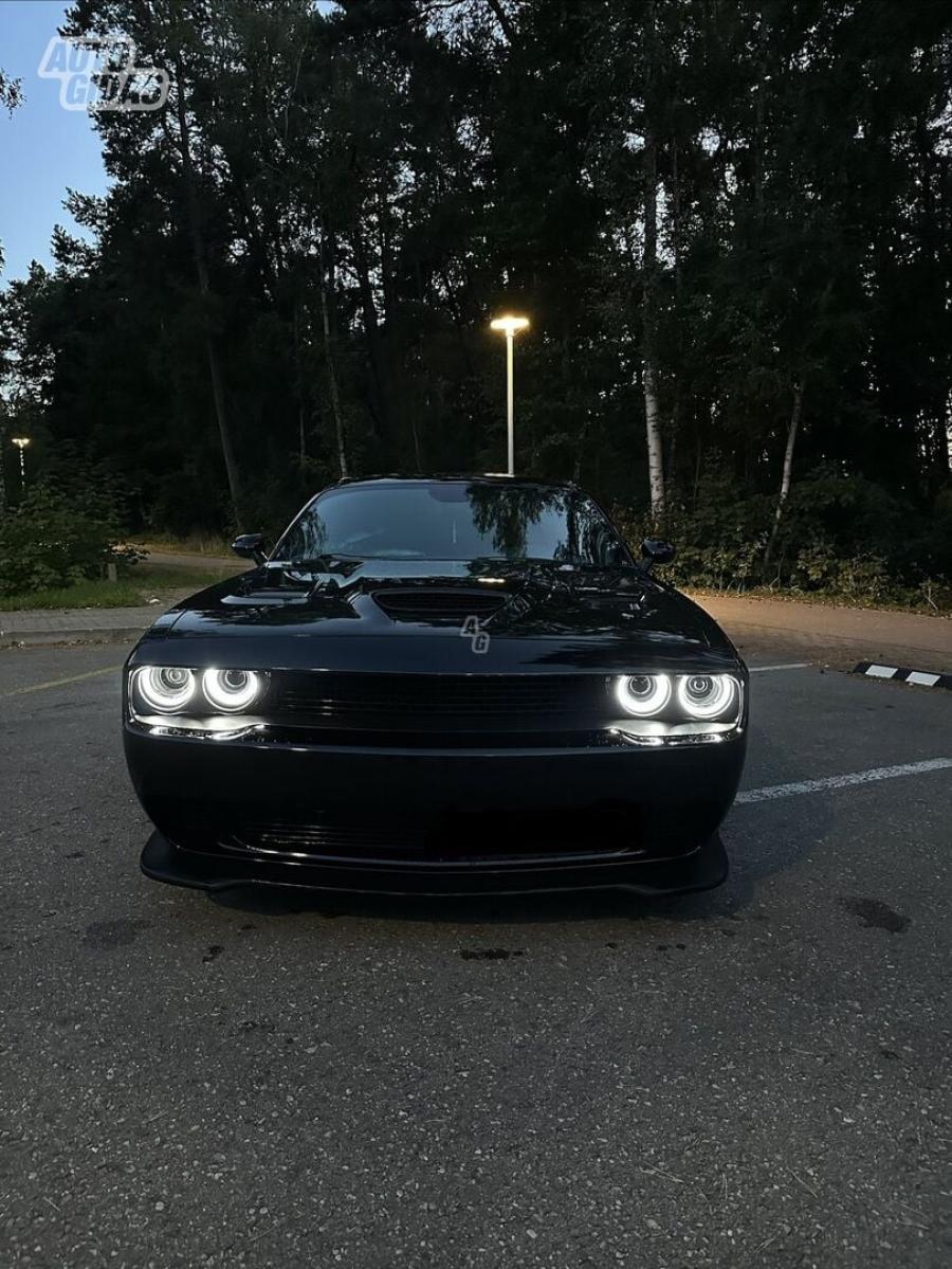 Melns Dodge Challenger 2019 Klaipėda, ar dzinēja tilpumu 5.70 L un nobraukumu 118 tūkst. km par 21500 €, foto 3 vietnē AUTOMOTO.COM.LV