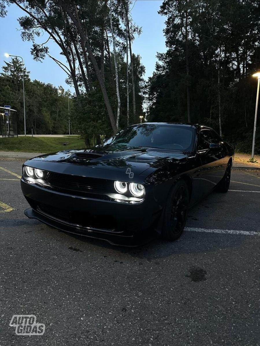 Melns Dodge Challenger 2019 Klaipėda, ar dzinēja tilpumu 5.70 L un nobraukumu 118 tūkst. km par 21500 €, foto 4 vietnē AUTOMOTO.COM.LV