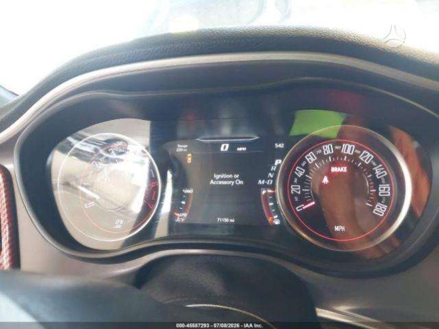 Black Dodge Challenger 2020 in Klaipeda, with an engine capacity of 0.00 L and mileage of 71 thousand km for 10600 €, photo 8 on AUTOMOTO.COM.LV