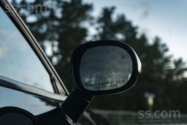 Melns Dodge Challenger 2021 Ogre, ar dzinēja tilpumu 6.20 L un nobraukumu 39 tūkst. km par 79000 €, foto 8 vietnē AUTOMOTO.COM.LV