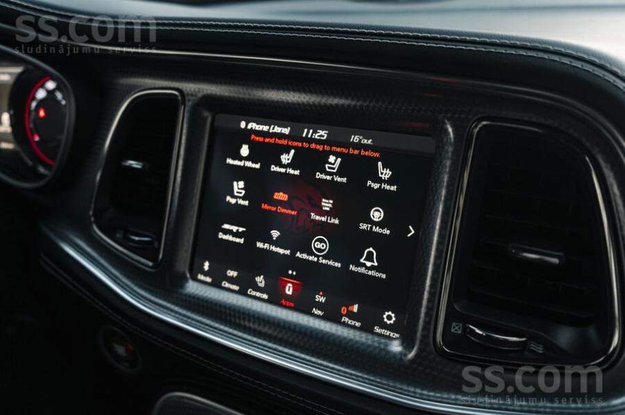 Black Dodge Challenger 2021 in Ogre, with an engine capacity of 6.20 L and mileage of 39 thousand km for 79000 €, photo 32 on AUTOMOTO.COM.LV