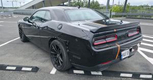 Melns Dodge Challenger 2021 Viļņa, ar dzinēja tilpumu 5.70 L un nobraukumu 66 tūkst. km par 27900 €, foto 4 vietnē AUTOMOTO.COM.LV
