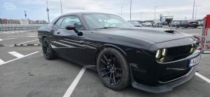 Melns Dodge Challenger 2021 Viļņa, ar dzinēja tilpumu 5.70 L un nobraukumu 66 tūkst. km par 27900 €, foto 7 vietnē AUTOMOTO.COM.LV
