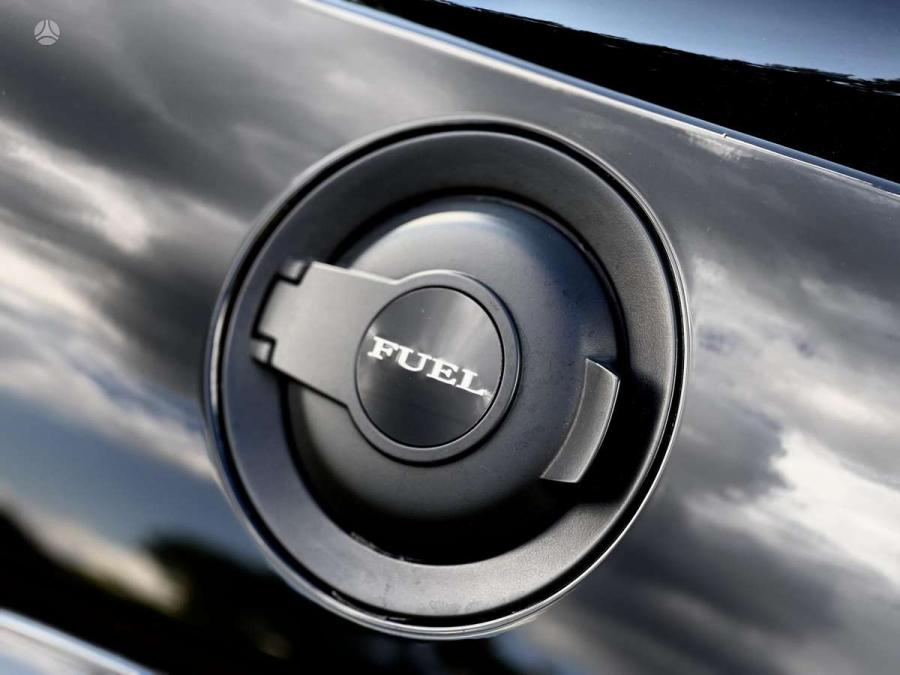 Melns Dodge Challenger 2021 Viļņa, ar dzinēja tilpumu 6.42 L un nobraukumu 61 tūkst. km par 37000 €, foto 44 vietnē AUTOMOTO.COM.LV