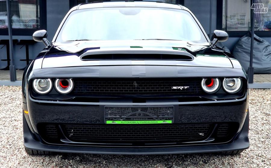 Melns Dodge Challenger 2023 Kretinga, ar dzinēja tilpumu 6.40 L un nobraukumu 20 tūkst. km par 36950 €, foto 6 vietnē AUTOMOTO.COM.LV