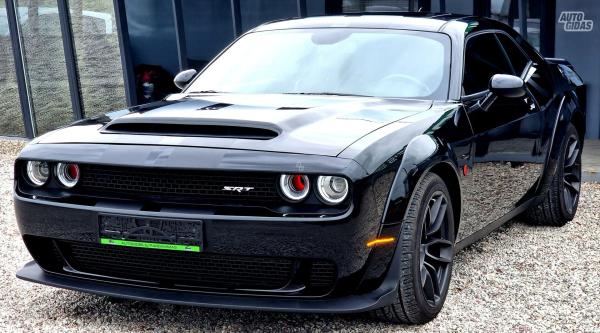 Melns Dodge Challenger 2023 Kretinga, ar dzinēja tilpumu 6.40 L un nobraukumu 20 tūkst. km par 36950 €, foto 7 vietnē AUTOMOTO.COM.LV