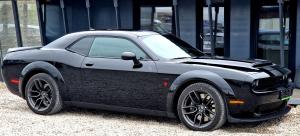 Melns Dodge Challenger 2023 Kretinga, ar dzinēja tilpumu 6.40 L un nobraukumu 20 tūkst. km par 36950 €, foto 19 vietnē AUTOMOTO.COM.LV