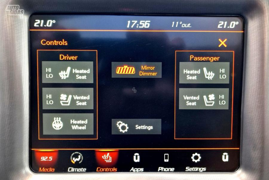 Melns Dodge Challenger 2023 Kretinga, ar dzinēja tilpumu 6.40 L un nobraukumu 20 tūkst. km par 36950 €, foto 34 vietnē AUTOMOTO.COM.LV