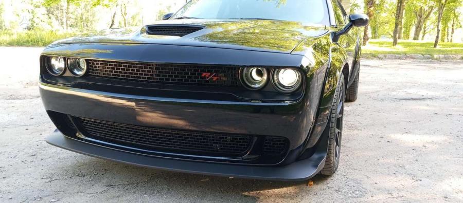 Melns Dodge Challenger 2023 Klaipėda, ar dzinēja tilpumu 6.42 L un nobraukumu 21 tūkst. km par 34900 €, foto 12 vietnē AUTOMOTO.COM.LV