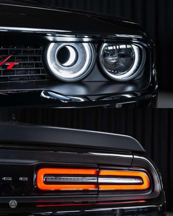 Melns Dodge Challenger 2023 Viļņa, ar dzinēja tilpumu 5.65 L un nobraukumu 32 tūkst. km par 33000 €, foto 8 vietnē AUTOMOTO.COM.LV