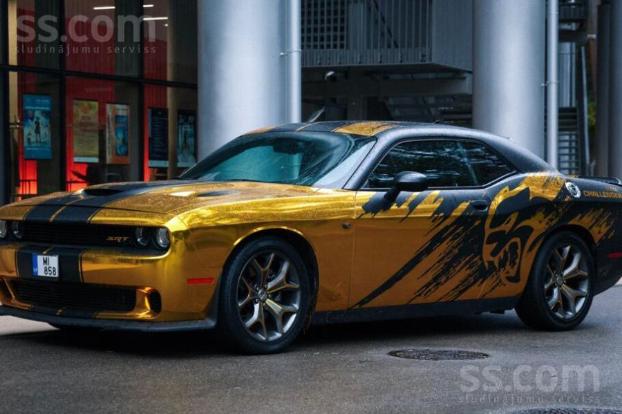 Blue Dodge Challenger 2015 in Riga, with an engine capacity of 3.60 L and mileage of 155 thousand km for 19000 €, photo 6 on AUTOMOTO.COM.LV