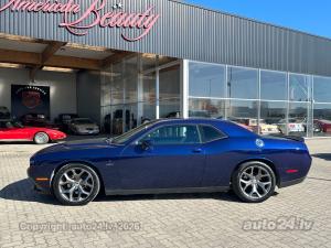 Zils Dodge Challenger 2016 Tallina, ar dzinēja tilpumu 5.70 L un nobraukumu 158 tūkst. km par 19900 €, foto 9 vietnē AUTOMOTO.COM.LV