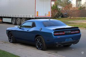 Zils Dodge Challenger 2020 Viļņa, ar dzinēja tilpumu 3.60 L un nobraukumu 164 tūkst. km par 16600 €, foto 4 vietnē AUTOMOTO.COM.LV