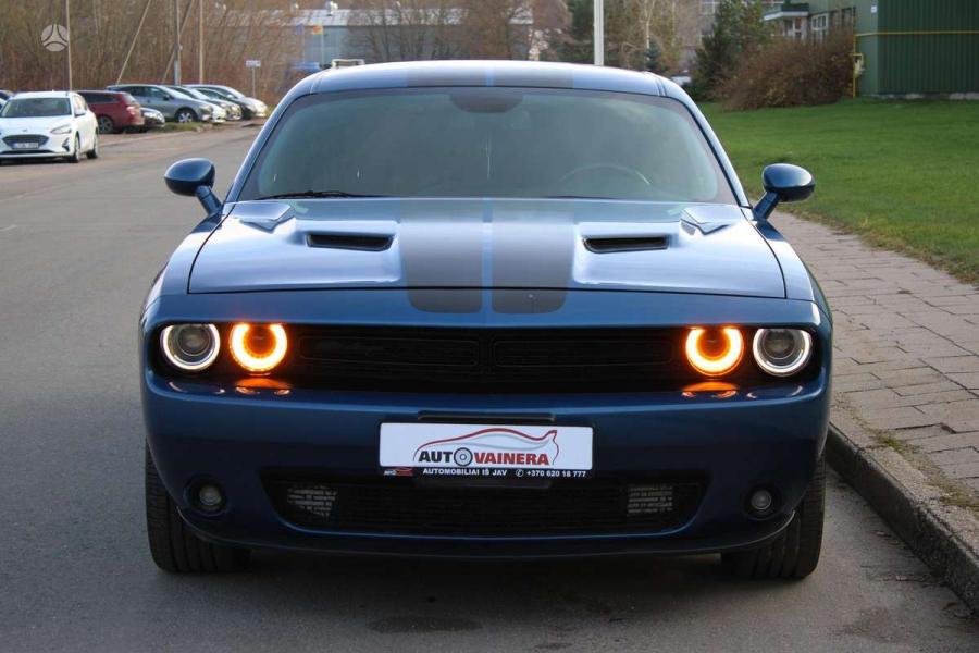 Blue Dodge Challenger 2020 in Vilnius, with an engine capacity of 3.60 L and mileage of 164 thousand km for 16600 €, photo 1 on AUTOMOTO.COM.LV