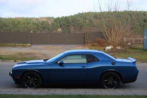 Blue Dodge Challenger 2020 in Vilnius, with an engine capacity of 3.60 L and mileage of 164 thousand km for 16600 €, photo 3 on AUTOMOTO.COM.LV