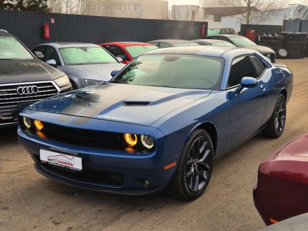 Zils Dodge Challenger 2020 Viļņa, ar dzinēja tilpumu 3.60 L un nobraukumu 165 tūkst. km par 16400 €, foto 2 vietnē AUTOMOTO.COM.LV