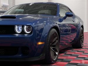Blue Dodge Challenger 2021 in Vilnius, with an engine capacity of 6.20 L and mileage of 18 thousand km for 69490 €, photo 8 on AUTOMOTO.COM.LV