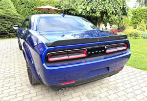 Blue Dodge Challenger 2021 in Plunge, with an engine capacity of 6.40 L and mileage of 70 thousand km for 31700 €, photo 5 on AUTOMOTO.COM.LV
