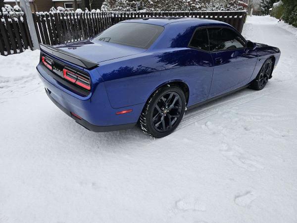 Zils Dodge Challenger 2022 Viļņa, ar dzinēja tilpumu 3.60 L un nobraukumu 150 tūkst. km par 18500 €, foto 9 vietnē AUTOMOTO.COM.LV