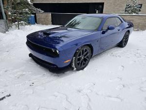 Blue Dodge Challenger 2022 in Vilnius, with an engine capacity of 3.60 L and mileage of 150 thousand km for 18500 €, photo 12 on AUTOMOTO.COM.LV