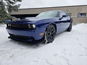 Blue Dodge Challenger 2022 in Vilnius, with an engine capacity of 3.60 L and mileage of 150 thousand km for 18500 €, photo 14 on AUTOMOTO.COM.LV