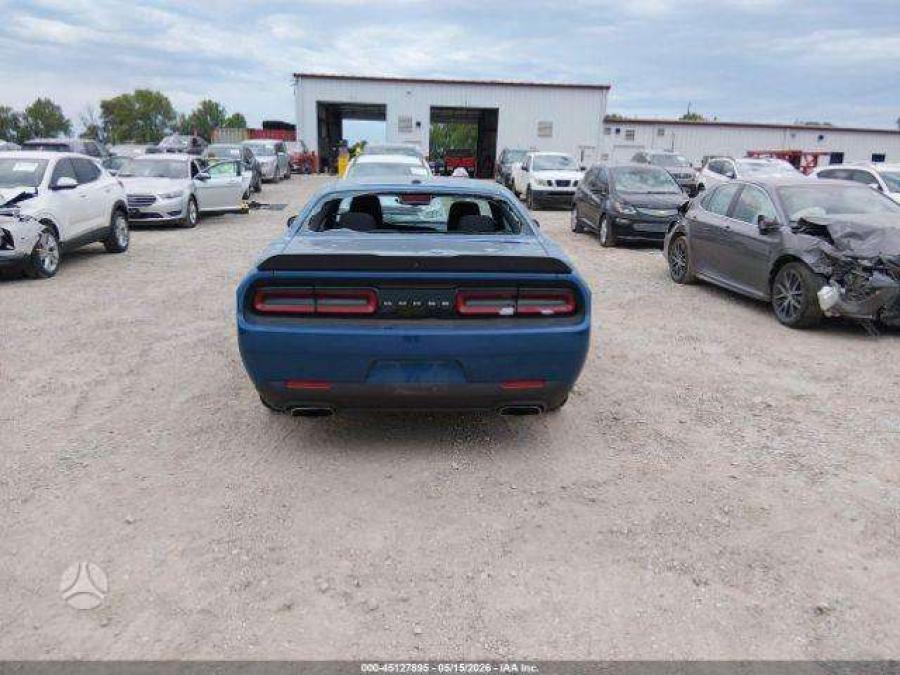 Blue Dodge Challenger 2023 in Klaipeda, with an engine capacity of 5.65 L and mileage of 38 thousand km for 10250 €, photo 17 on AUTOMOTO.COM.LV