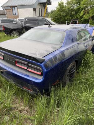 Zils Dodge Challenger 2021 Viļņa, ar dzinēja tilpumu 6.40 L un nobraukumu 30 tūkst. km par 16600 €, foto 4 vietnē AUTOMOTO.COM.LV